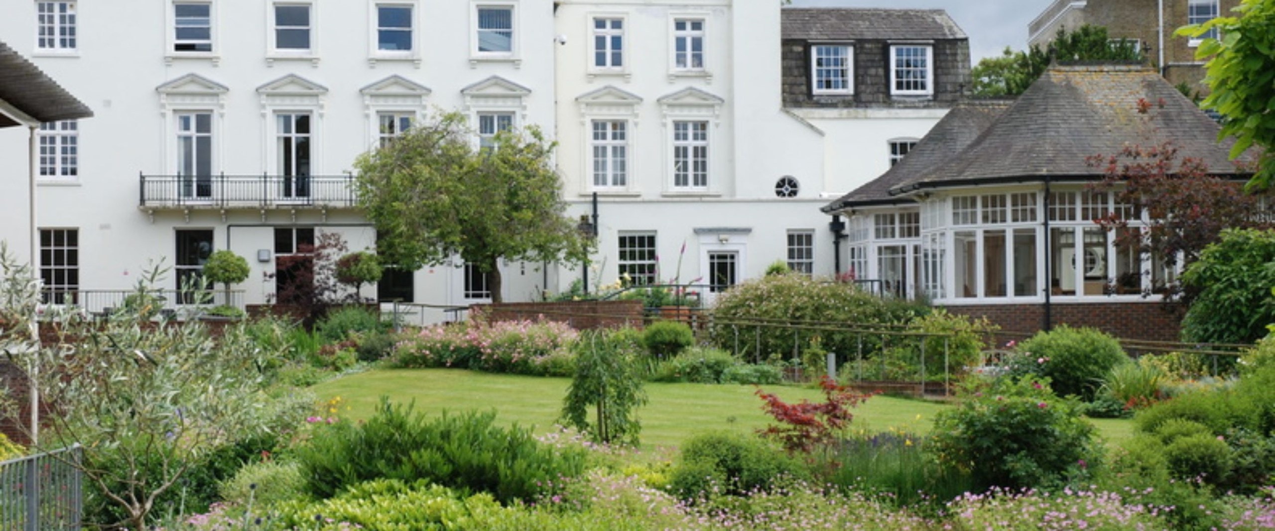 Royal Trinity Hospice & Bluebird Care Clapham & Streatham | Bluebird Care