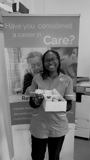 Live-in Care in Greenwich | Premium Homecare in Greenwich | Bluebird Care