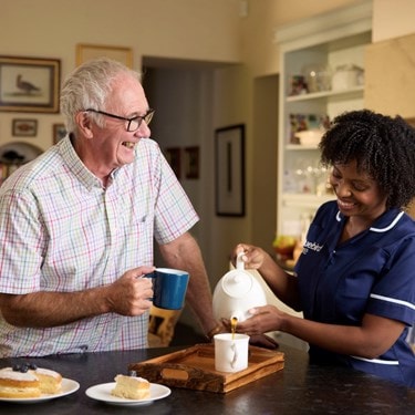 Domiciliary Care in Oxford | CQC Outstanding Care | Bluebird Care